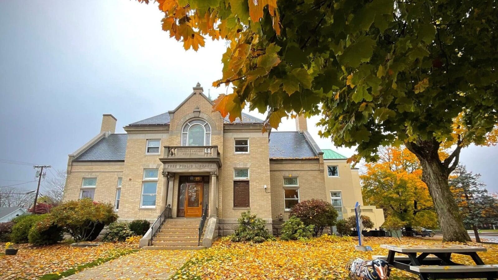 Oxford Free Public Library